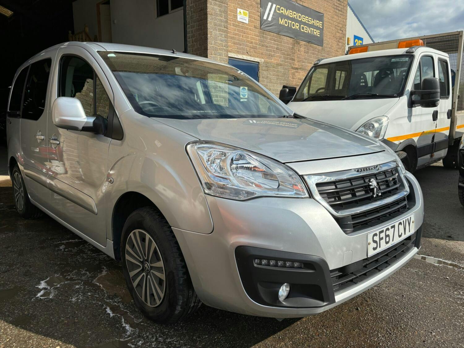 Used Wheelchair Accessible Vehicles For Sale | MotaClarity